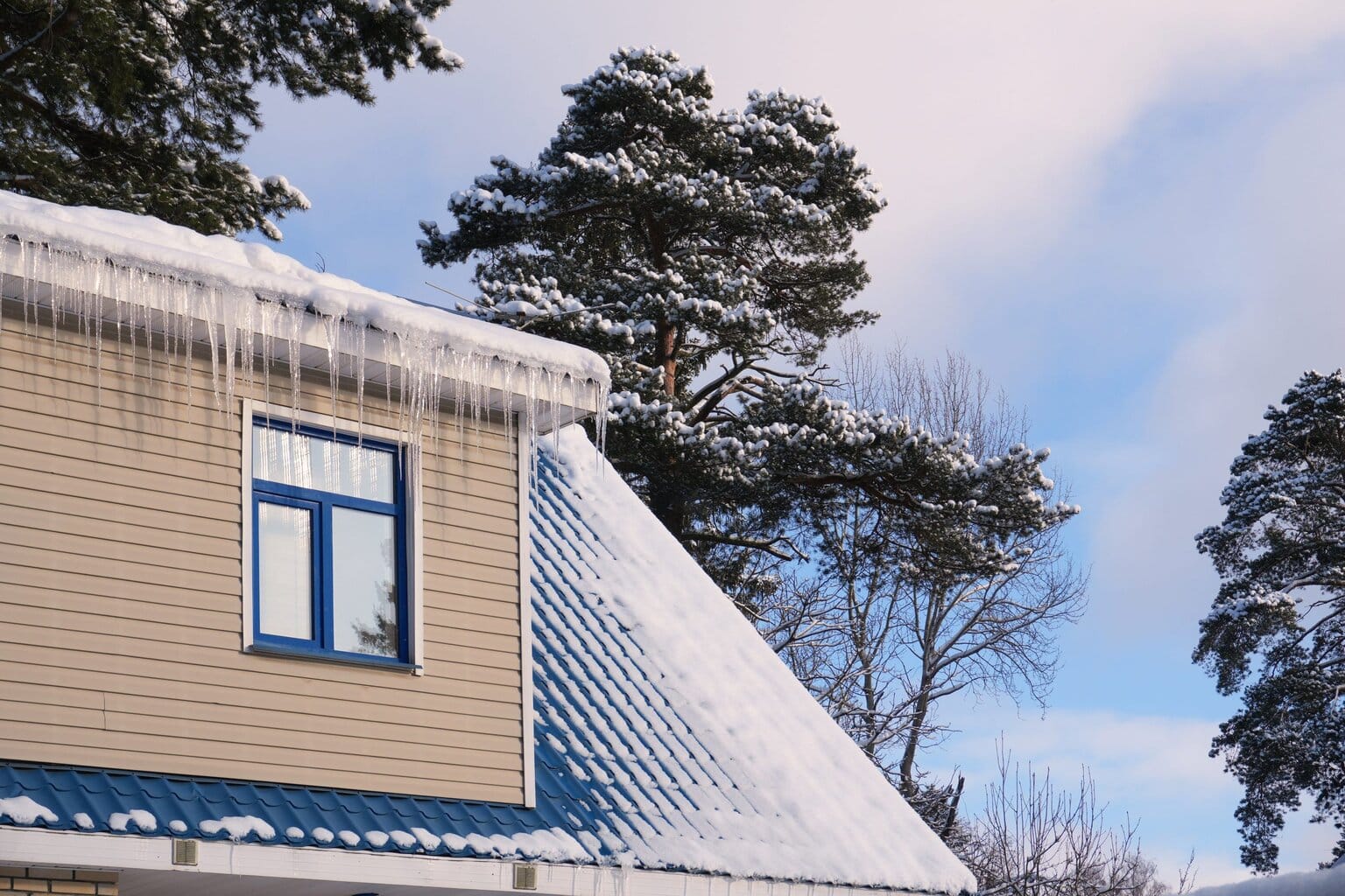 Common Springtime Property Hazards in Duluth, MN - Dryco Restoration ...